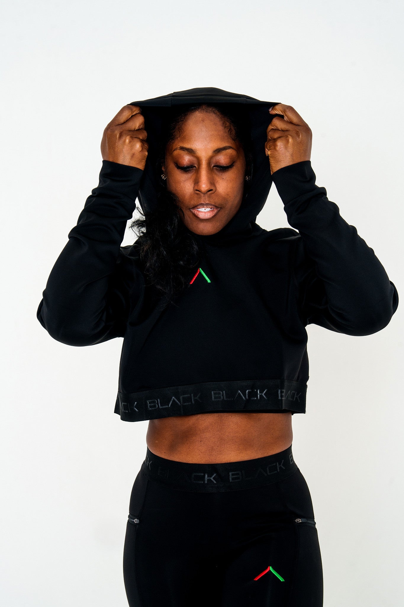 Women's Pinnacle Long Sleeve Crop Hoodie