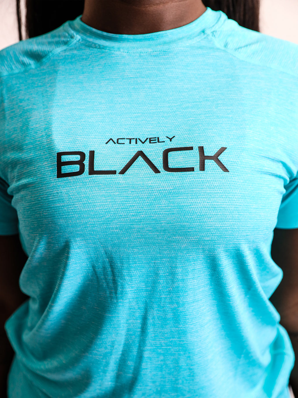 Women's Logo Performance Shirt – Actively Black Athleisure Wear